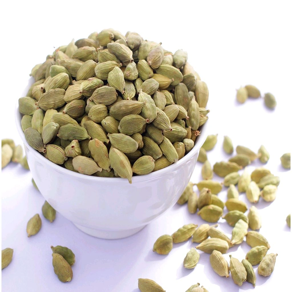 Green Elaichi (Elakki): 25 gms