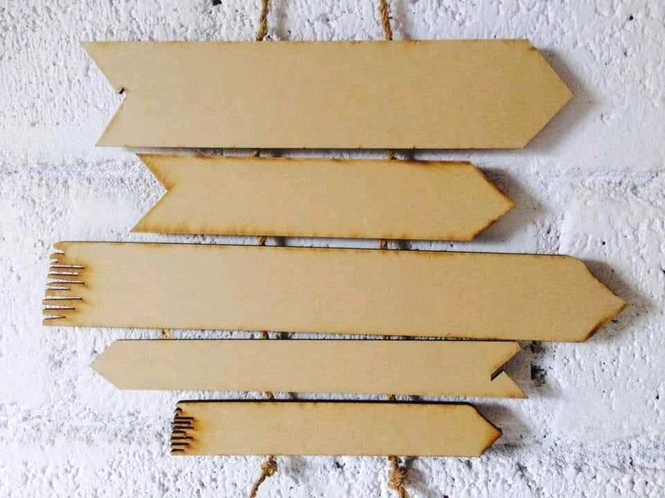 5 Plank Name Board With Rope