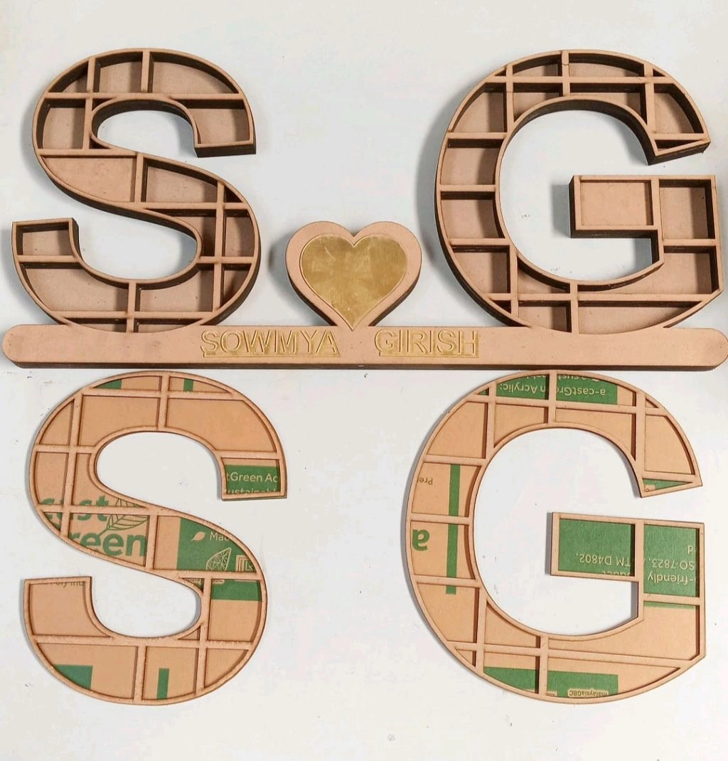 Miniature Alphabet Bookshelf - Couple