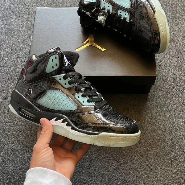 Retro Jordans Clock Handmade Jordan Retro Clock 👟🕓 || My First