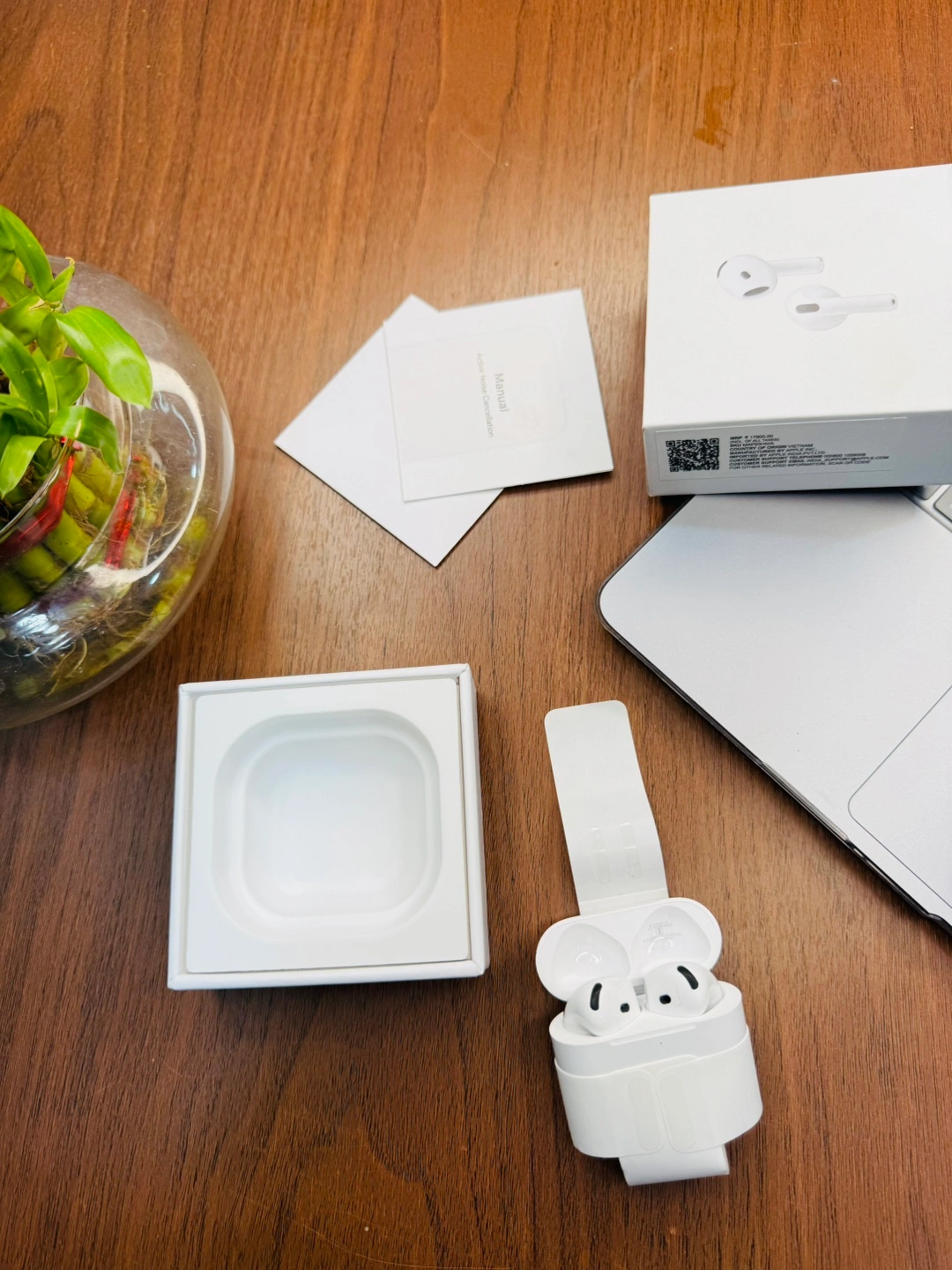 Airpords 4 100% ANC (H3 PRO CHIP) Adaptive ANC *Free Case*