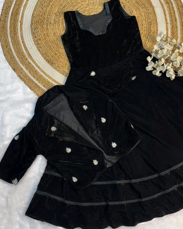 Recreation of Trisha mam Boss Lady Outfit🖤🖤🖤