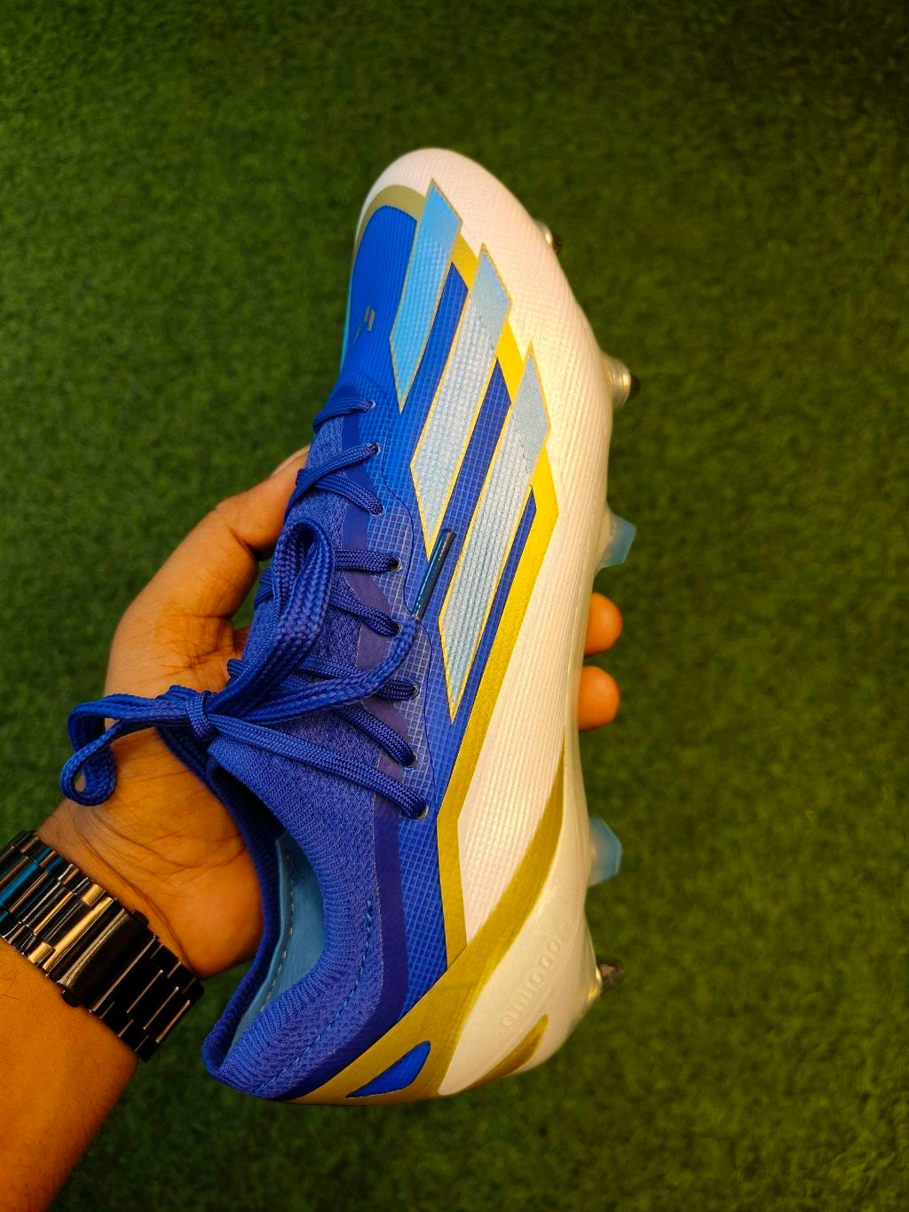 CrazyFast Messi Edition SG Low-Top With Lace( Metal Changer)