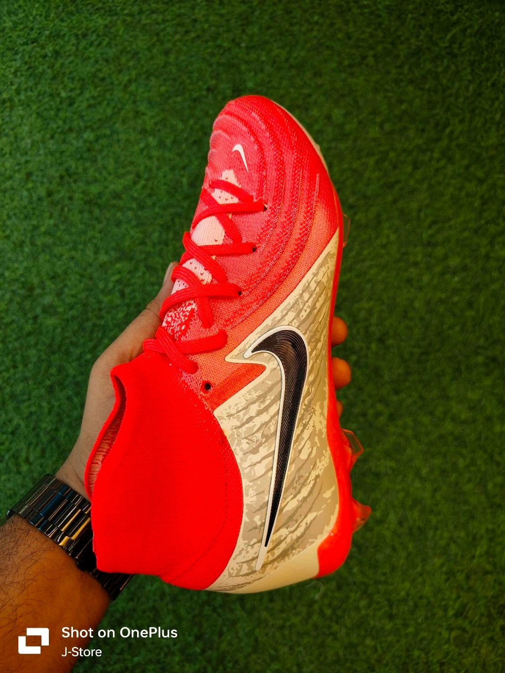 PhantomGX Luna Red Colour High Ankle With Less