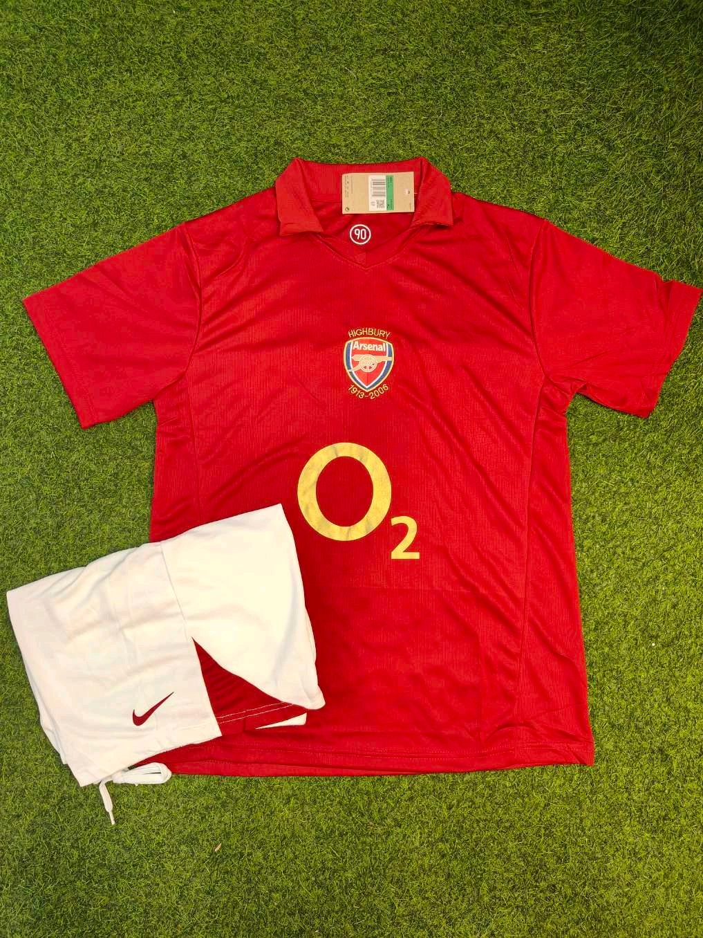 Retro Arsenal 2006 Jersey With Short