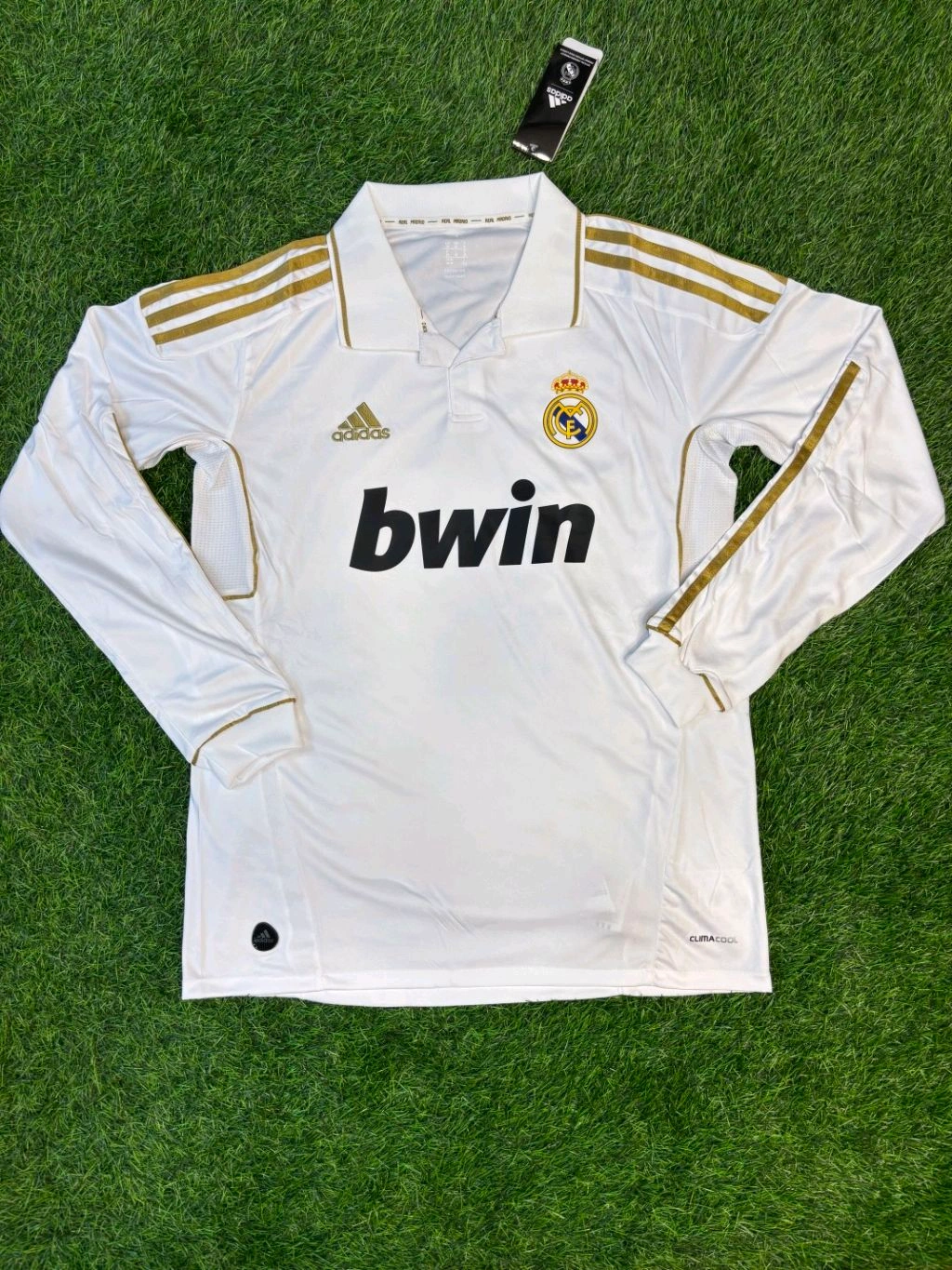 Retro Madrid 2011-12 Home Kit bwin Full Sleeve