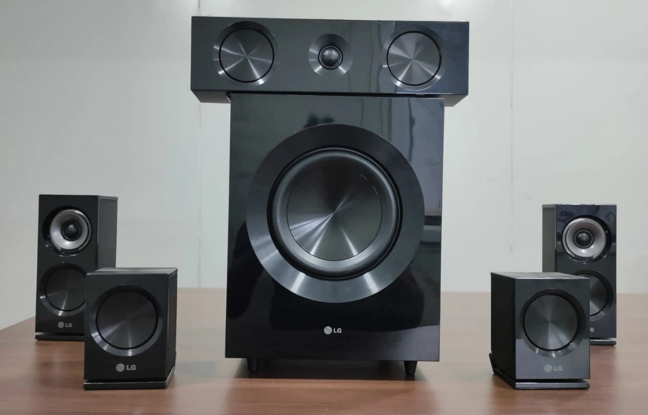 Lg 5.1 Speaker System