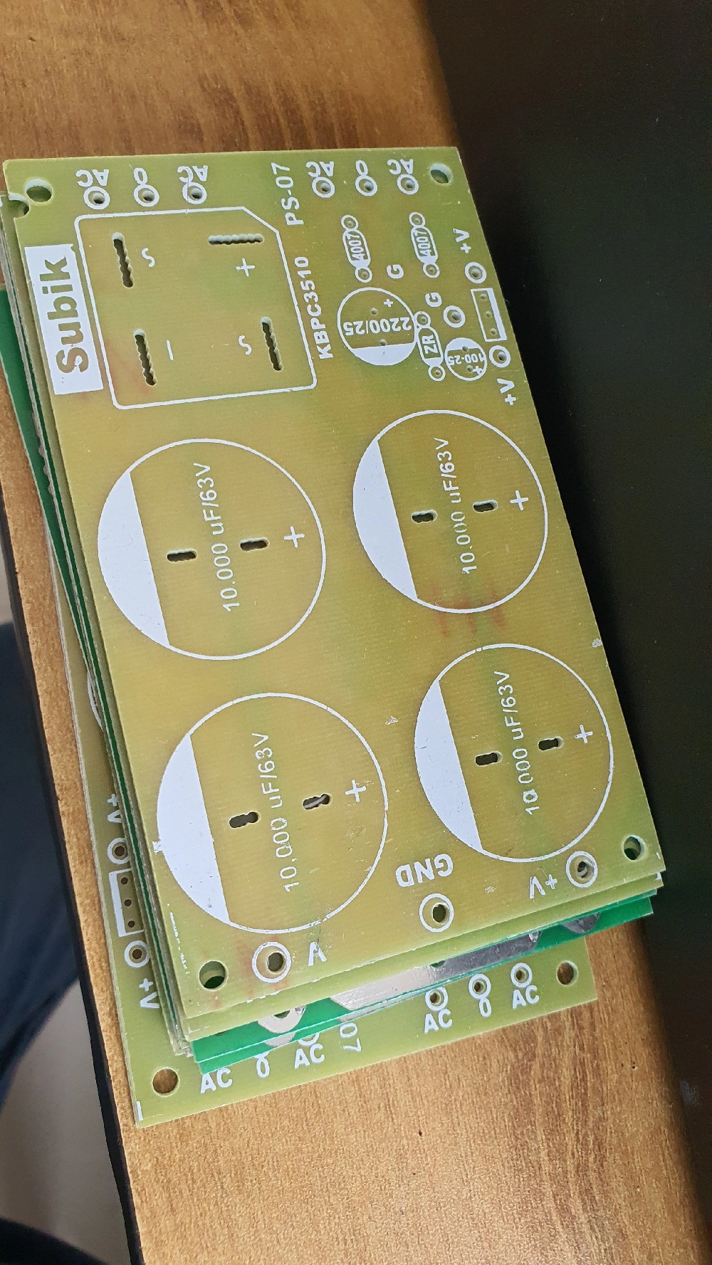 4 Capacitor Pcb