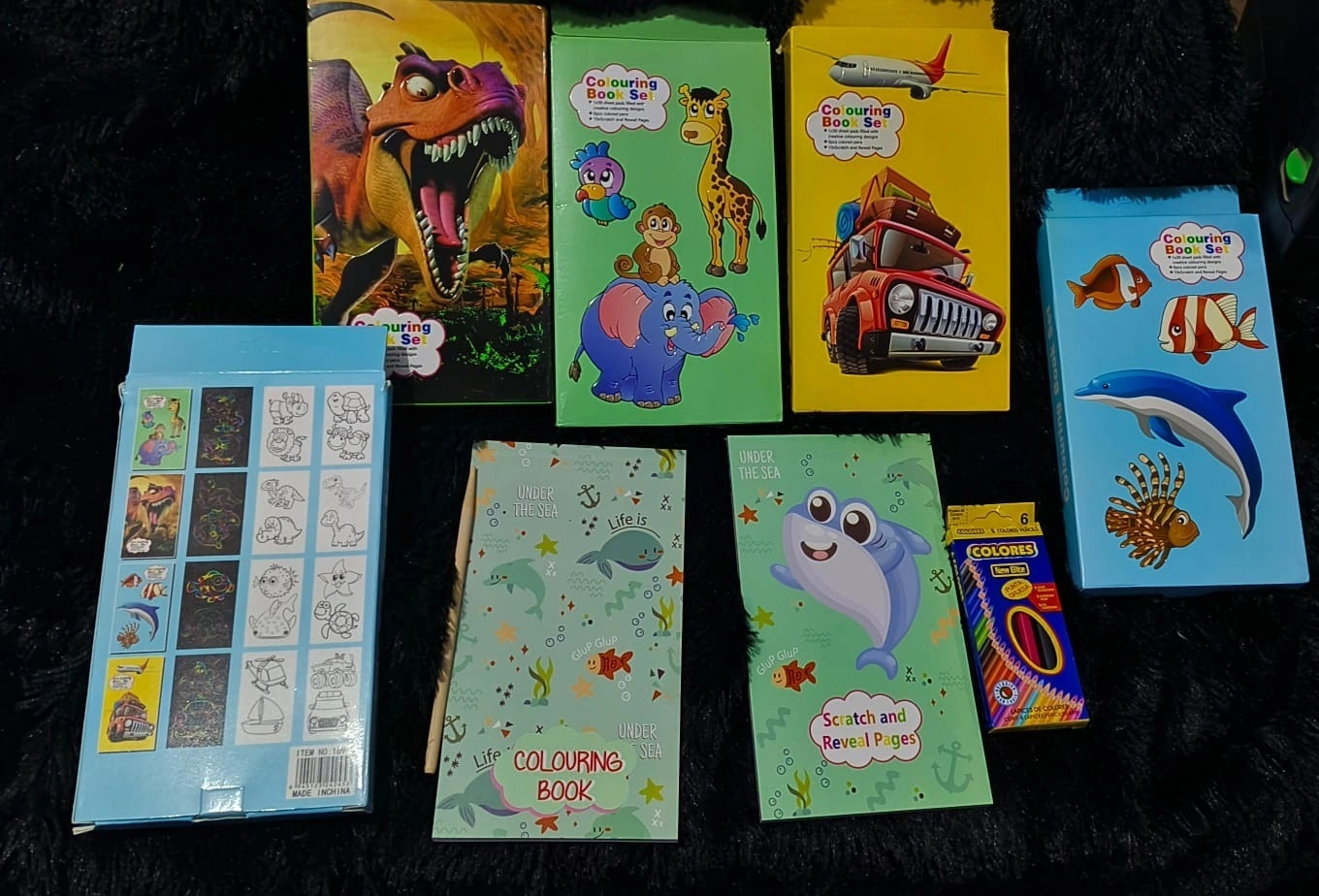 Coloring scratch combo with 6 sketchpens