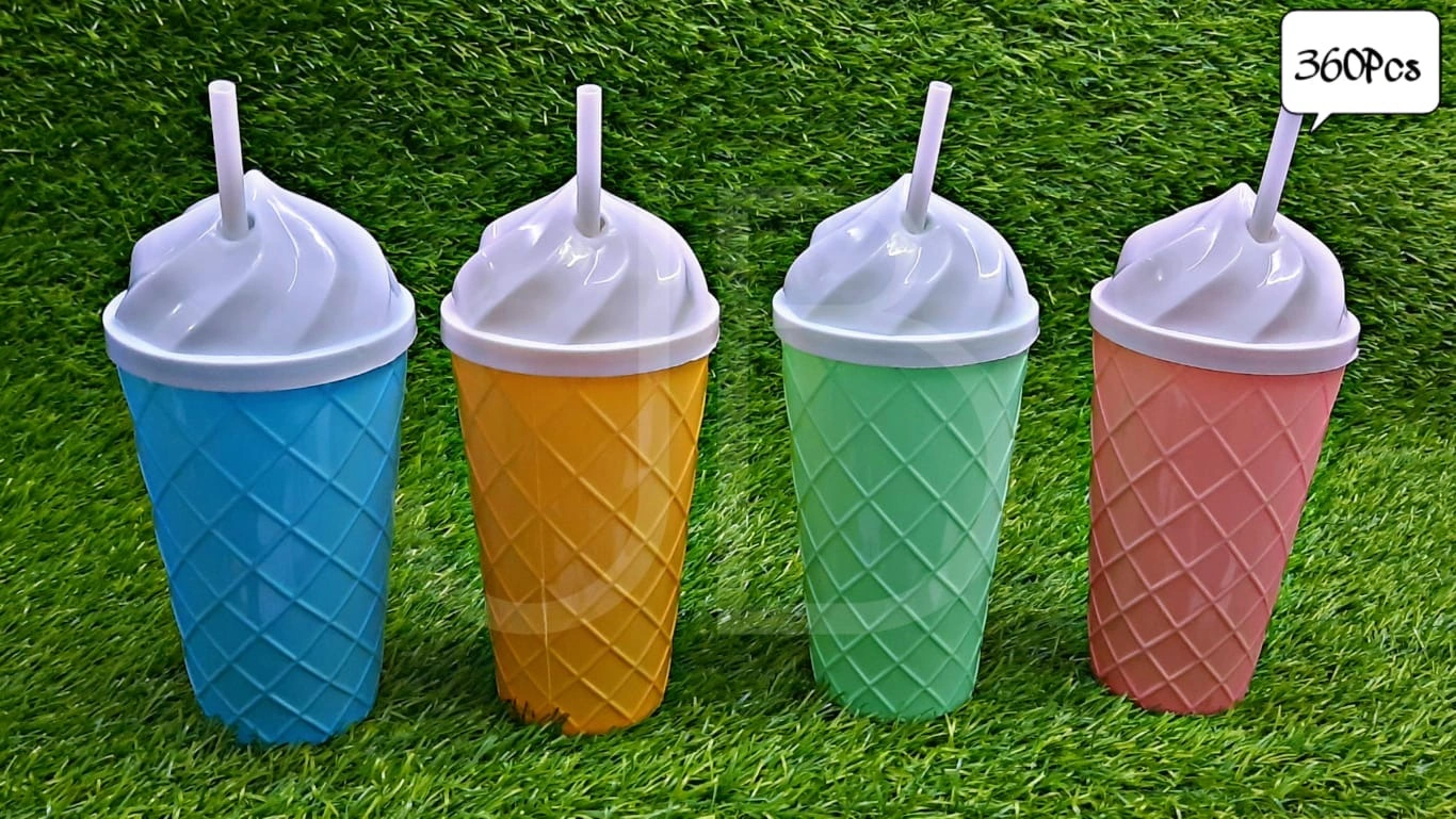 Ice cream shaped sipper with straw gifting special