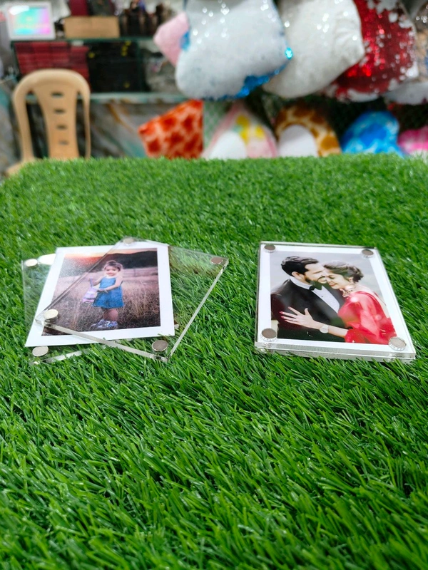 Clear Acrylic Photo Magnet - Set of 2