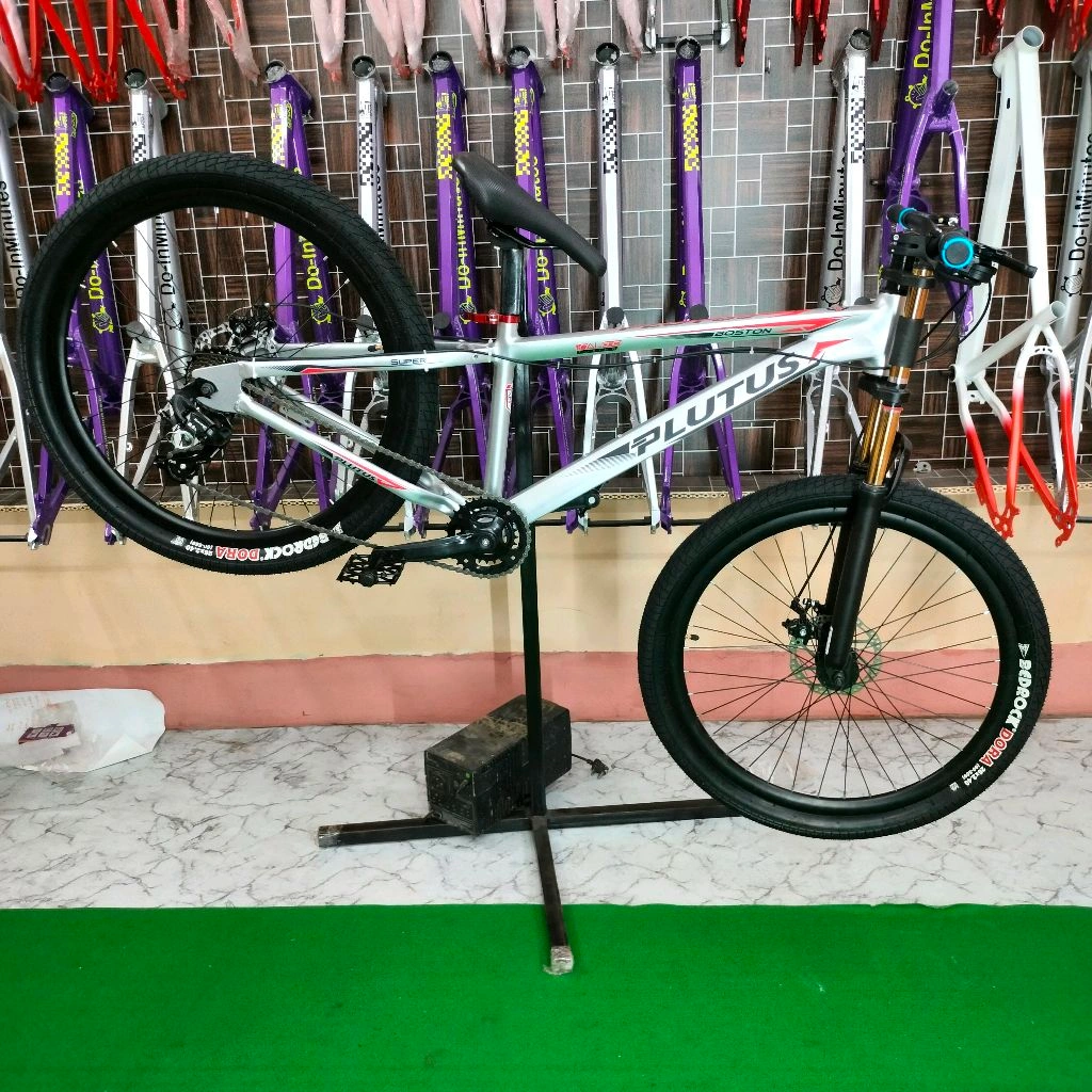 Custom Build MTB Stunt Bike Cycle 26" Alloy Frame 14"Down Frame